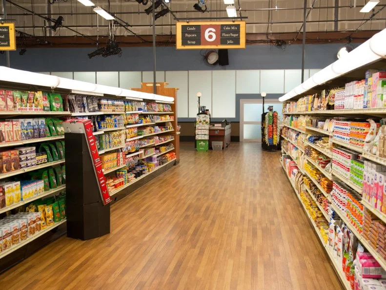 Go Inside Flavortown Market: Guy's Grocery Games | Food Network