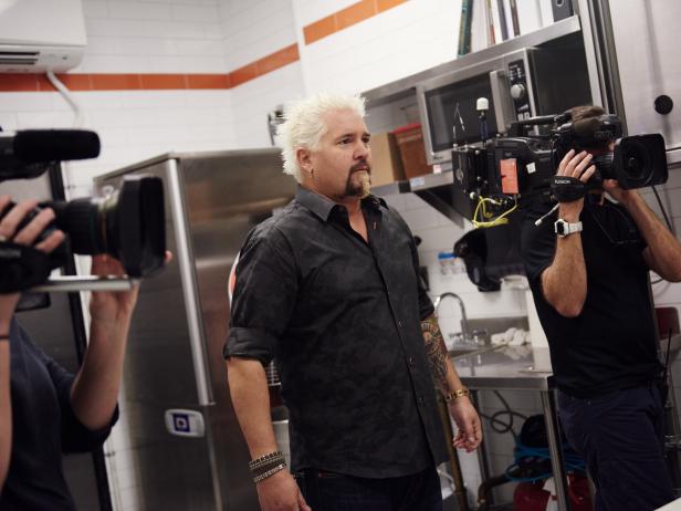 Pushing for a Pilot | Food Network Star | Food Network