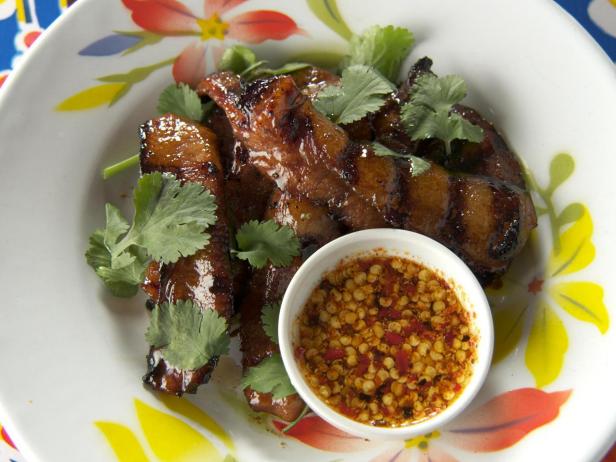 Night + Market Song | Restaurants : Food Network | Food Network