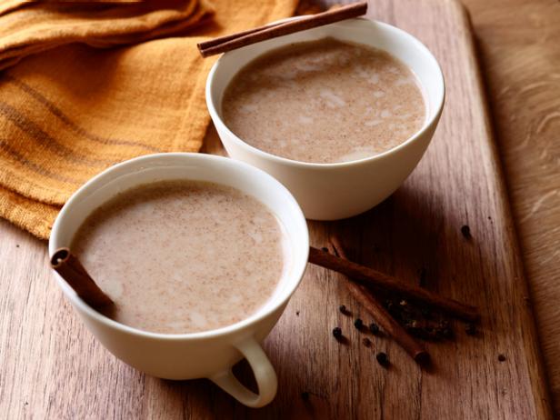 Thanksgiving Chai Tea | Food Network