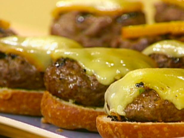 Mini Chipotle Beef Burgers Recipe | Food Network Shows, Cooking and ...