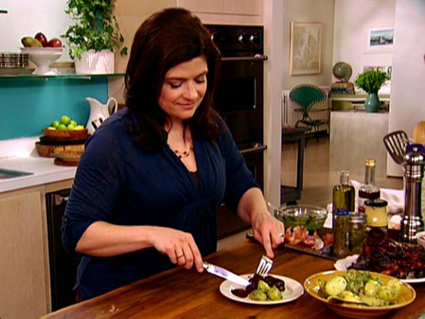 Alex's Day Off All-American Meal Highlight Videos: Food Network | Alex ...