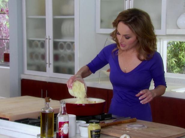 Giada at Home Beer and Snacks Highlight Videos: Food Network | Giada at ...