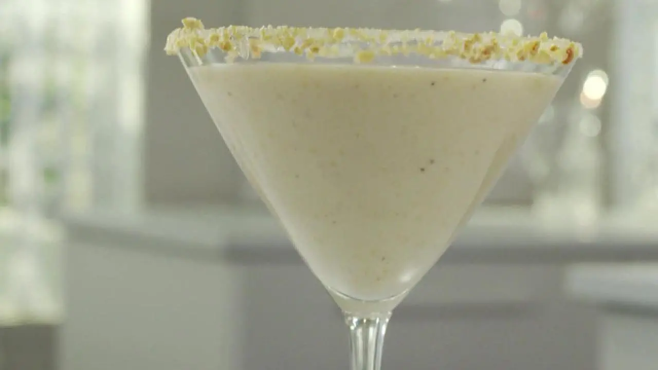 We Miss You Elvis Cocktail Recipe | Sandra Lee | Food Network