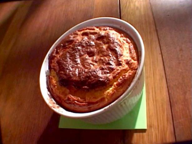 Good Eats Egg Files 5: Souffle-Quantum Foam Highlight Videos: Food ...