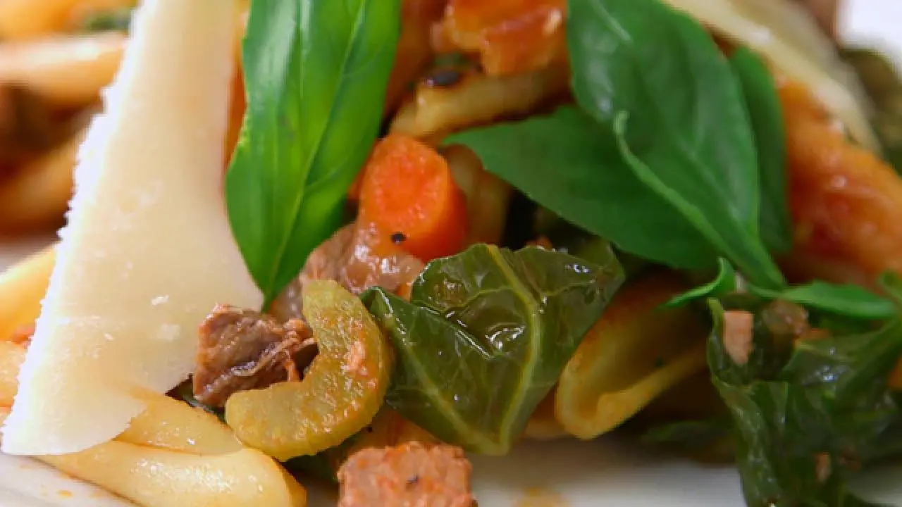Brisket Ragu with Crispy Pasta Recipe | Daphne Brogdon | Food Network