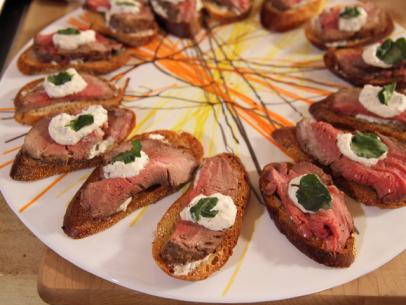 Beef Tenderloin Crostini Recipe | Nancy Fuller | Food Network