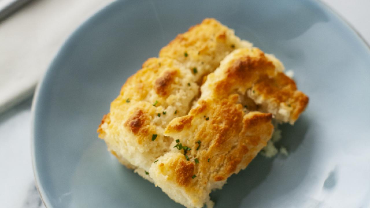 Garlic Butter Bath Biscuits | Food Network