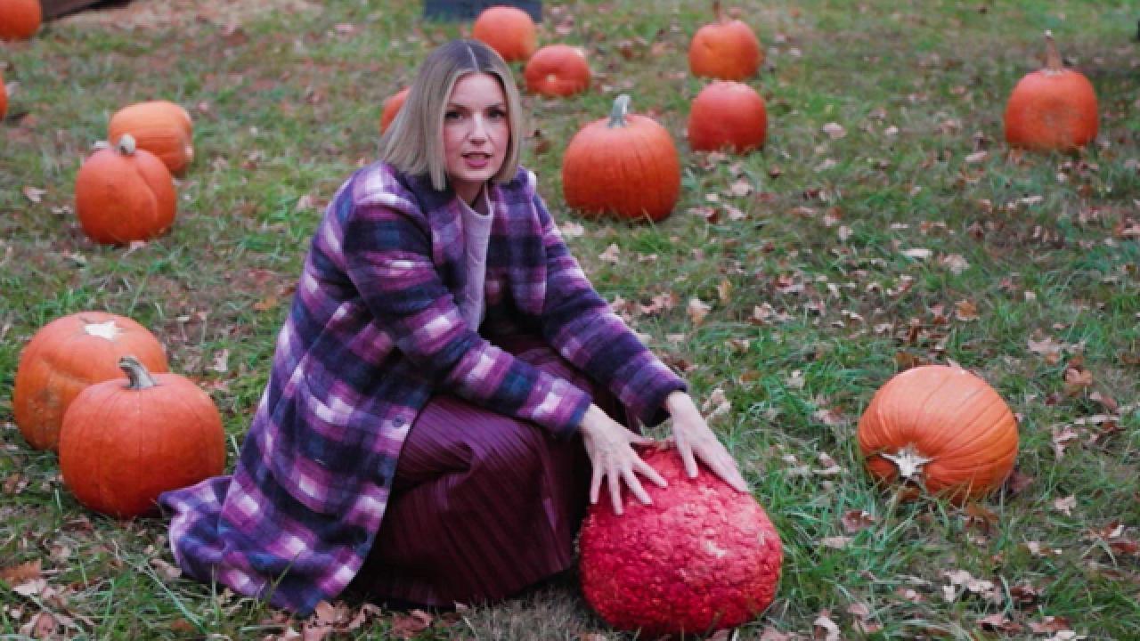 Outrageous Pumpkins Set Tour | Food Network