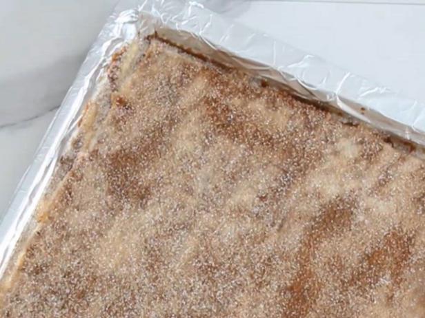 Gingerbread Cracker Crunch | Food Network