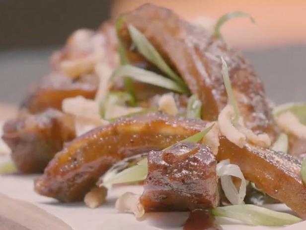 Hilton Garden Inn's Winning Menu | Food Network