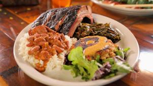 Diners, Drive-Ins and Dives Video Gallery | Diners, Drive-Ins and Dives ...