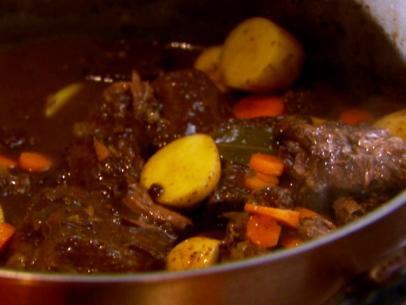 Slow-Cooker Stout Beef Stew Recipe | Trisha Yearwood | Food Network